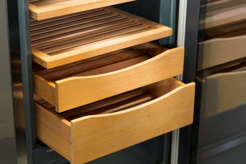 ZKes 453 Humidor – Liebherr Shop